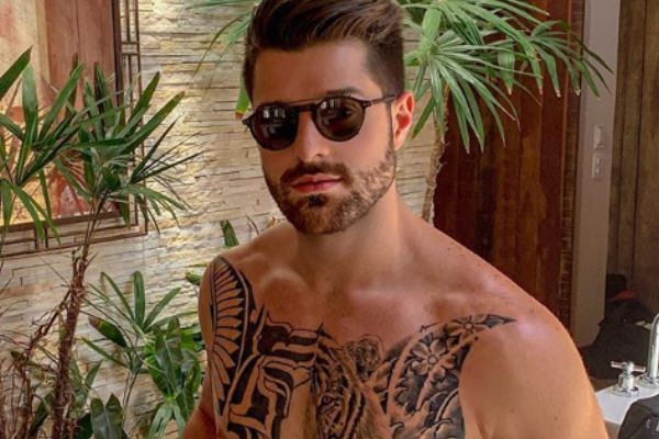 DJ Alok doa R$30 mil para jovem realizar cirurgia devido a anomalia ... DJ Alok doa R$30 mil para jovem realizar cirurgia devido a anomalia ...